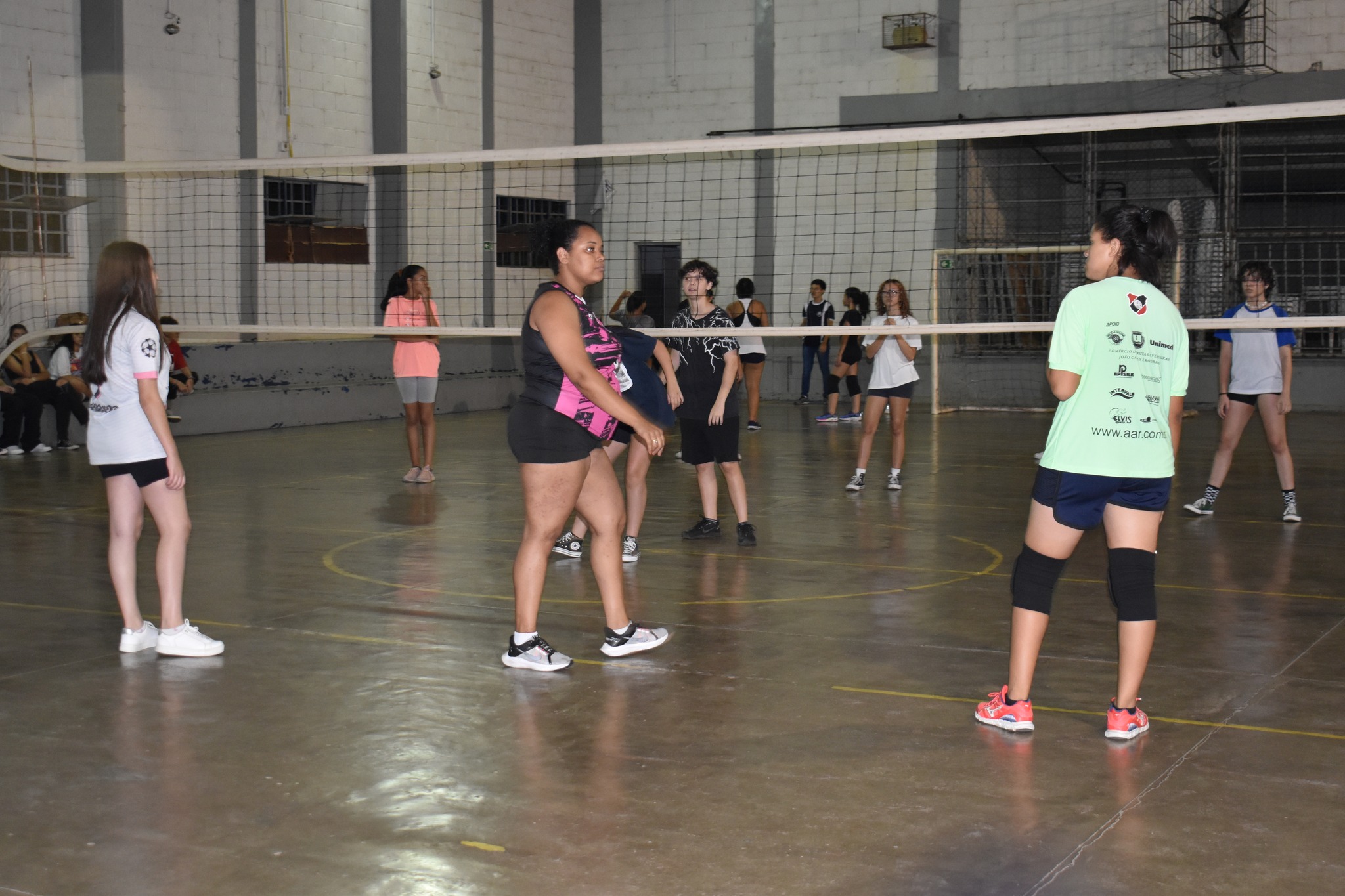 Muito além do Vôlei: Professora Eloisa – Os treinos que transformam ...